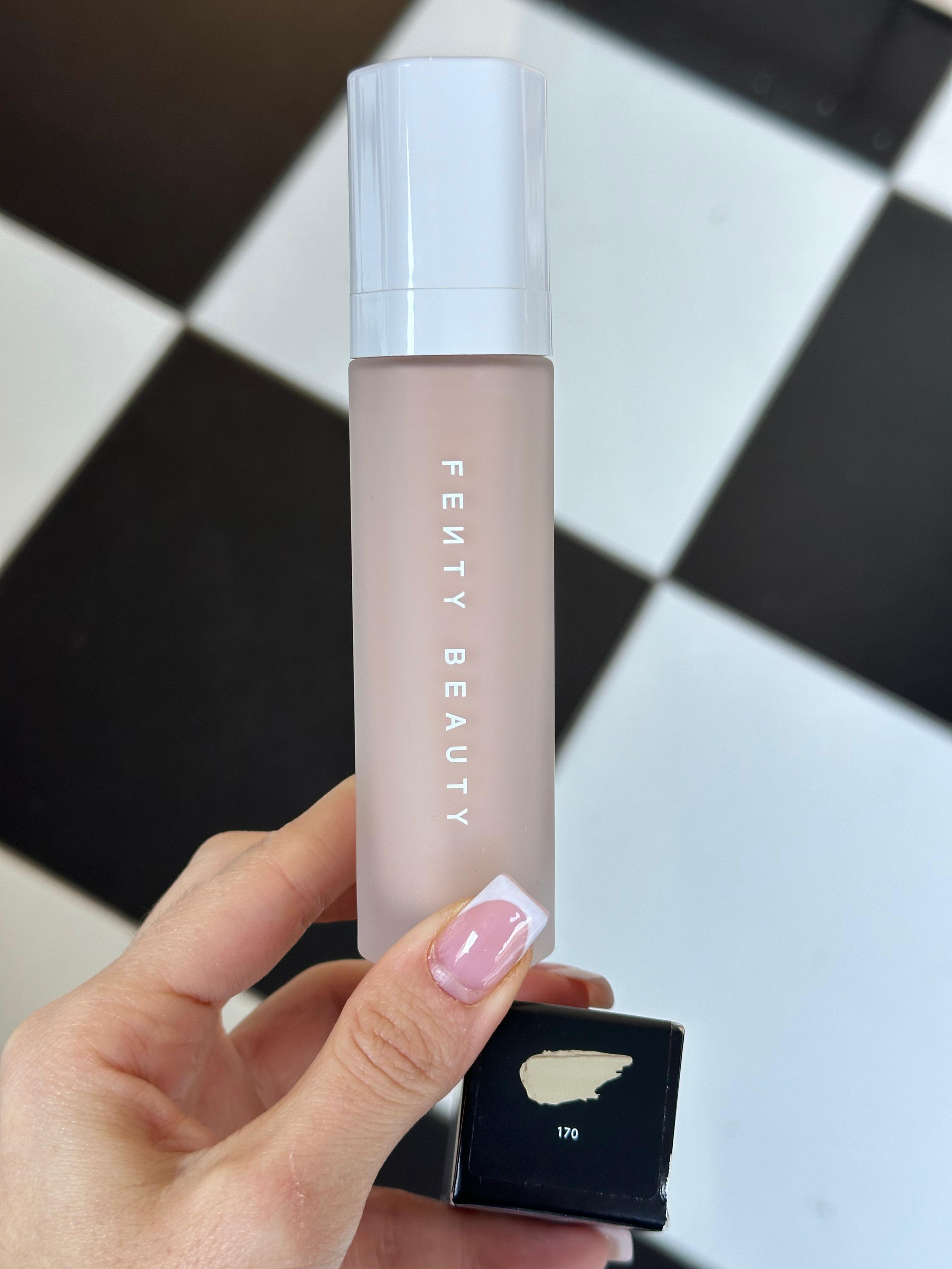 FENTY Soft'Lit Naturally Luminous Longwear Foundation (170) – Paris ...