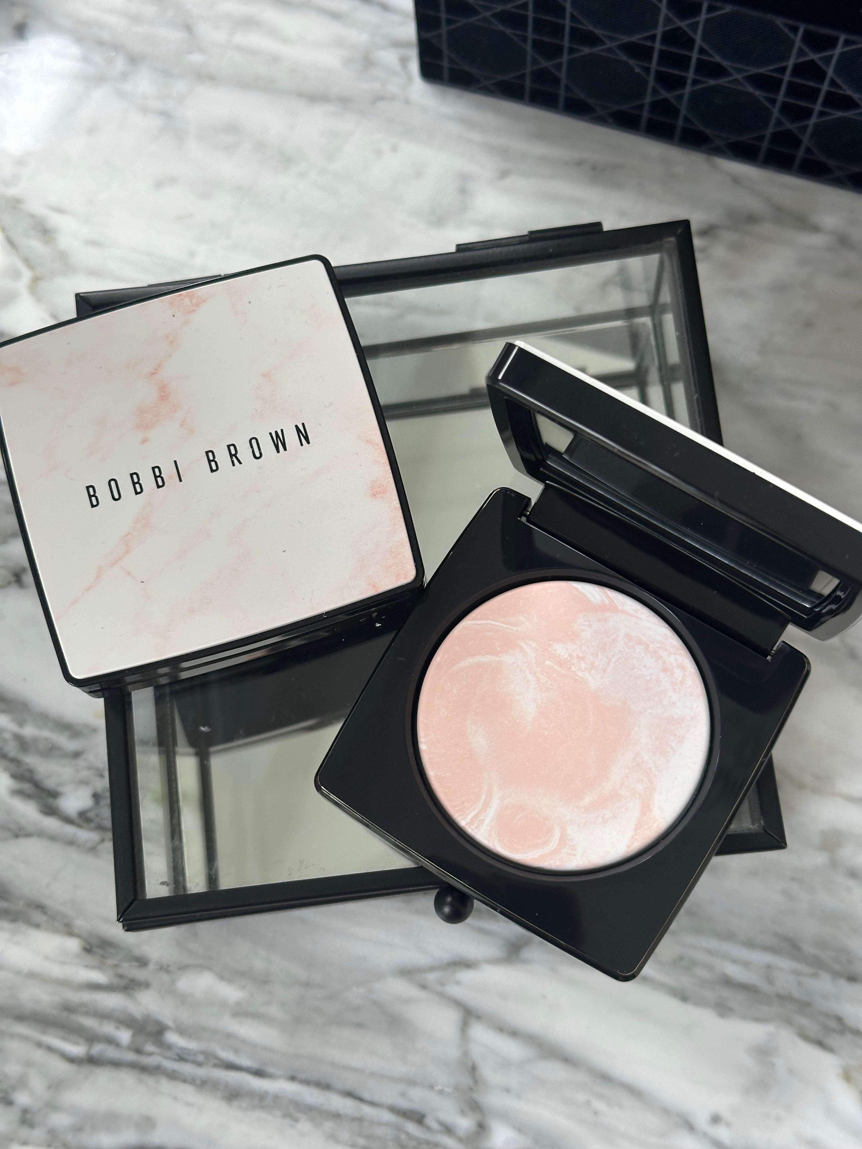 BOBBI BROWN Sheer Finish Blurring Powder - Pearl Pink – Paris ...