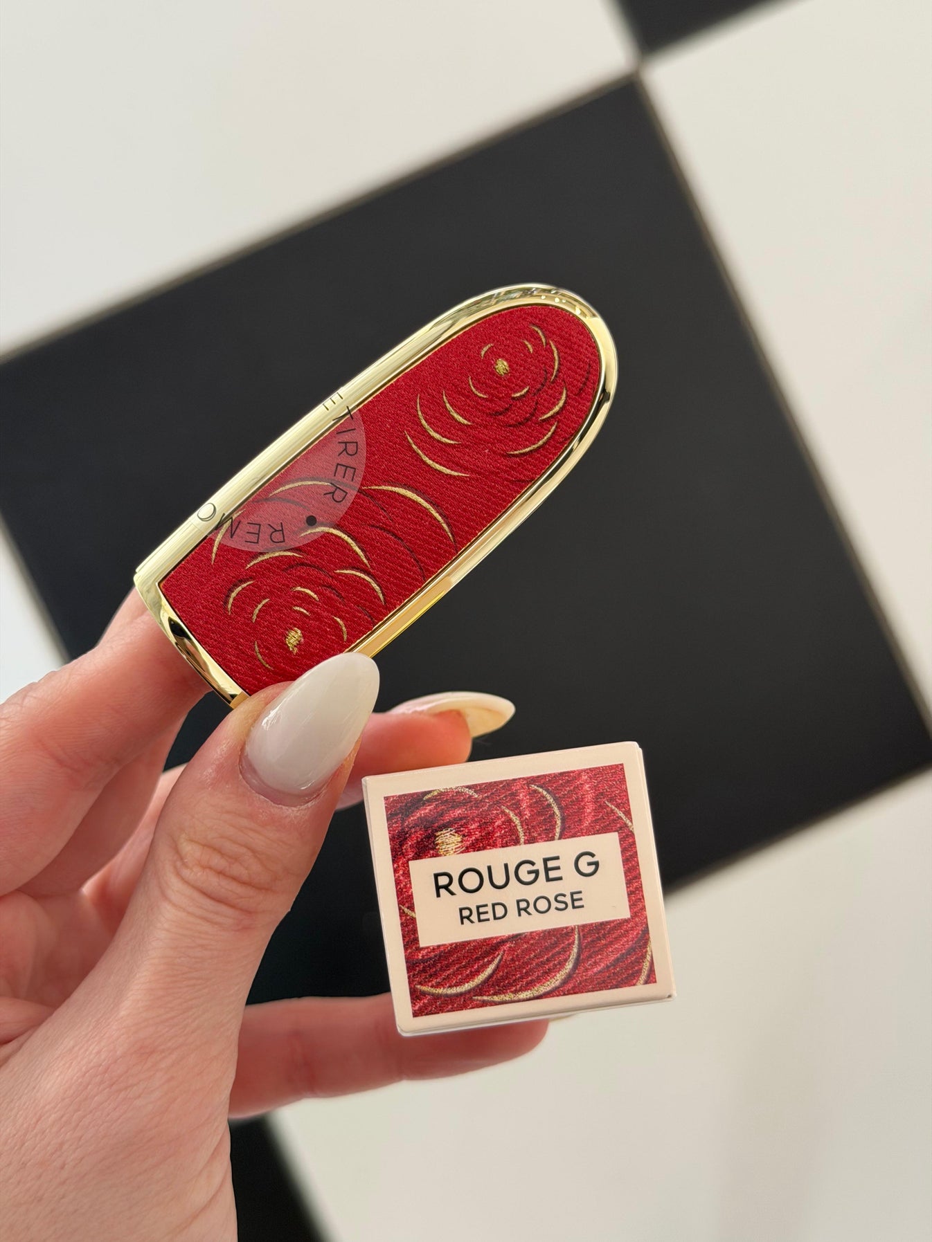 GUERLAIN Rouge G - Red Rose The Double Mirror Jewel Case – Paris ...